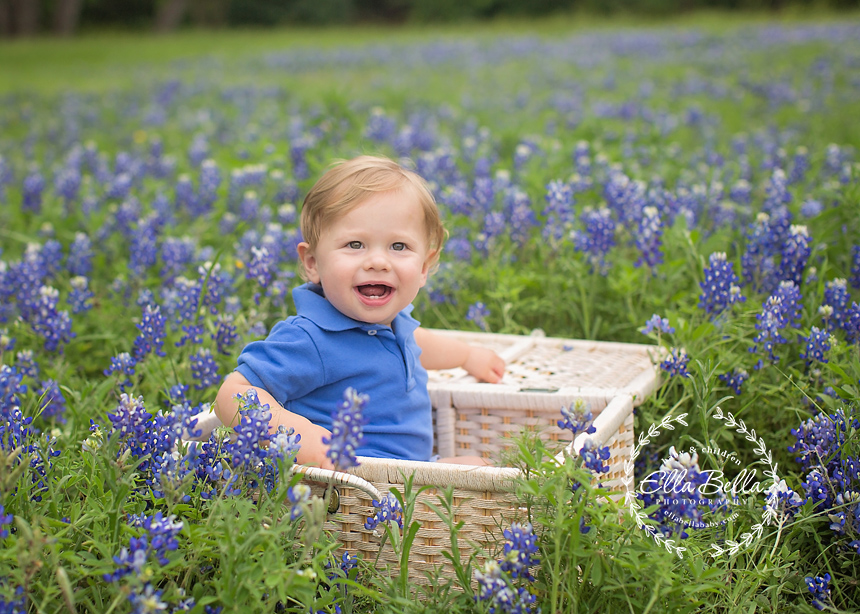 Happy in the Bluebonnets { Austin Baby Photography } | Ella Bella ...