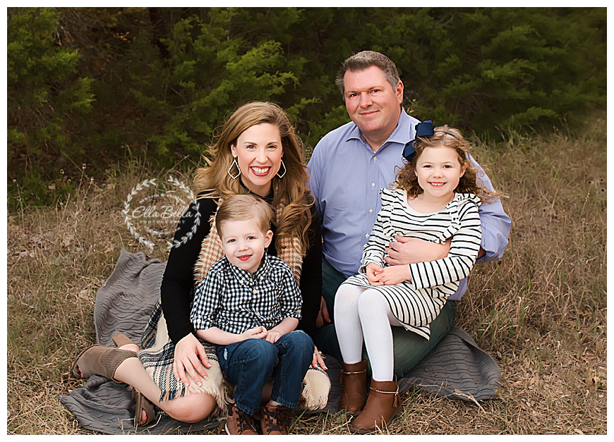 Sweetest Siblings { Austin Fall Family Mini Sessions & San Antonio Fall ...
