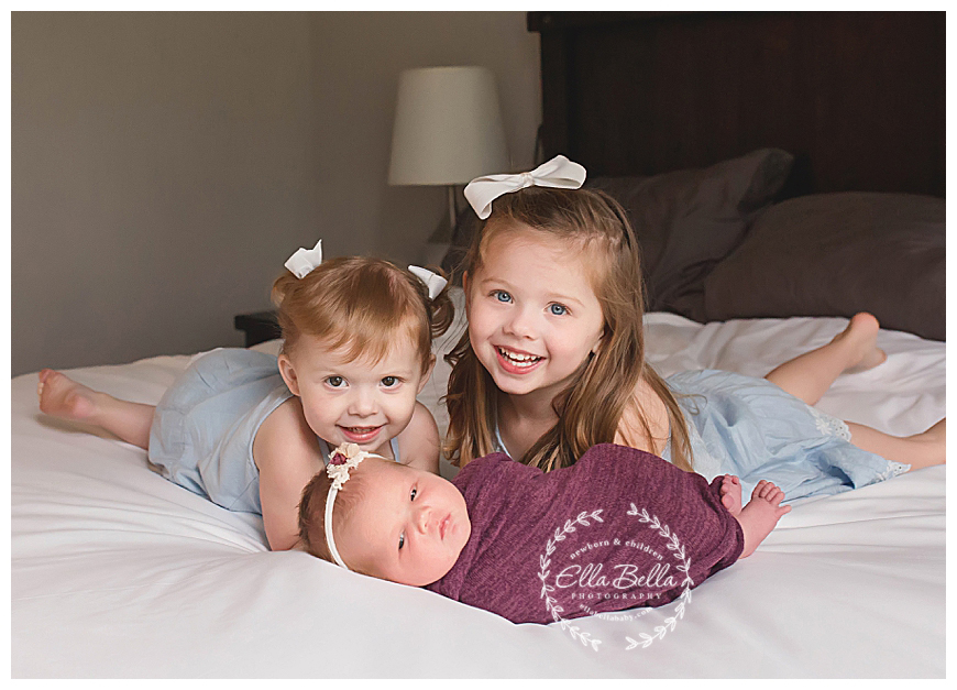 Sister Trio { Austin Newborn Photographer & San Antonio Newborn Photographer } | Ella Bella ...