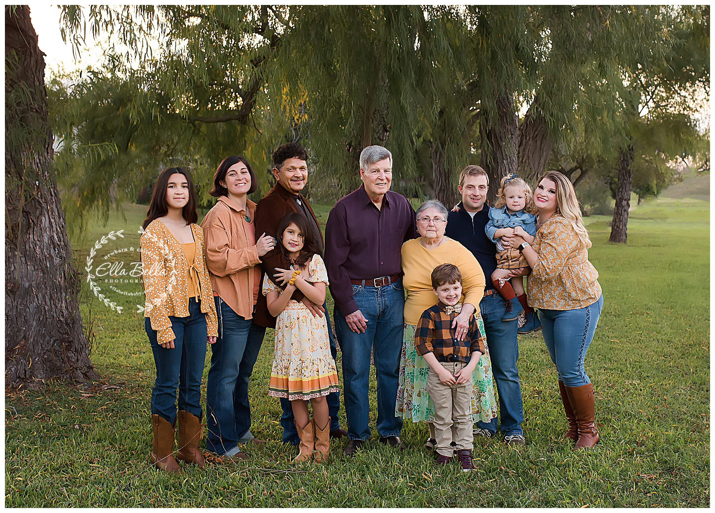 Family is Love ~ Fall Family Sessions at Ella Bella Photography | Ella ...