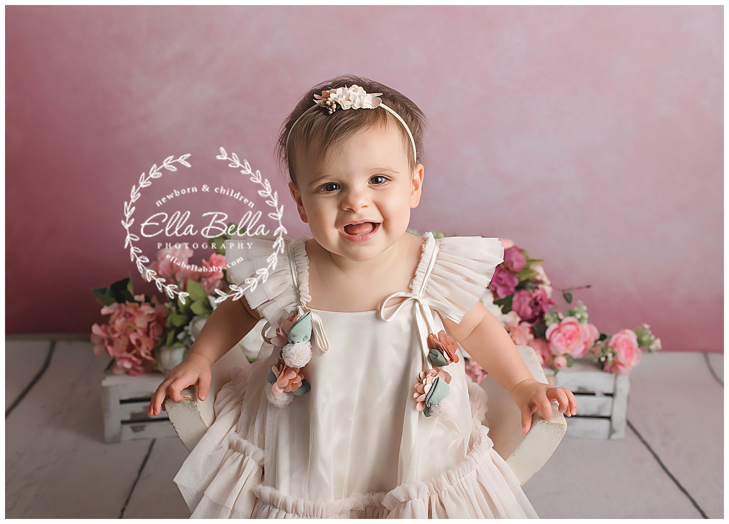 Sparkle ~ San Antonio One Year Cake Smash Photographer - Ella Bella Photography | Ella Bella ...