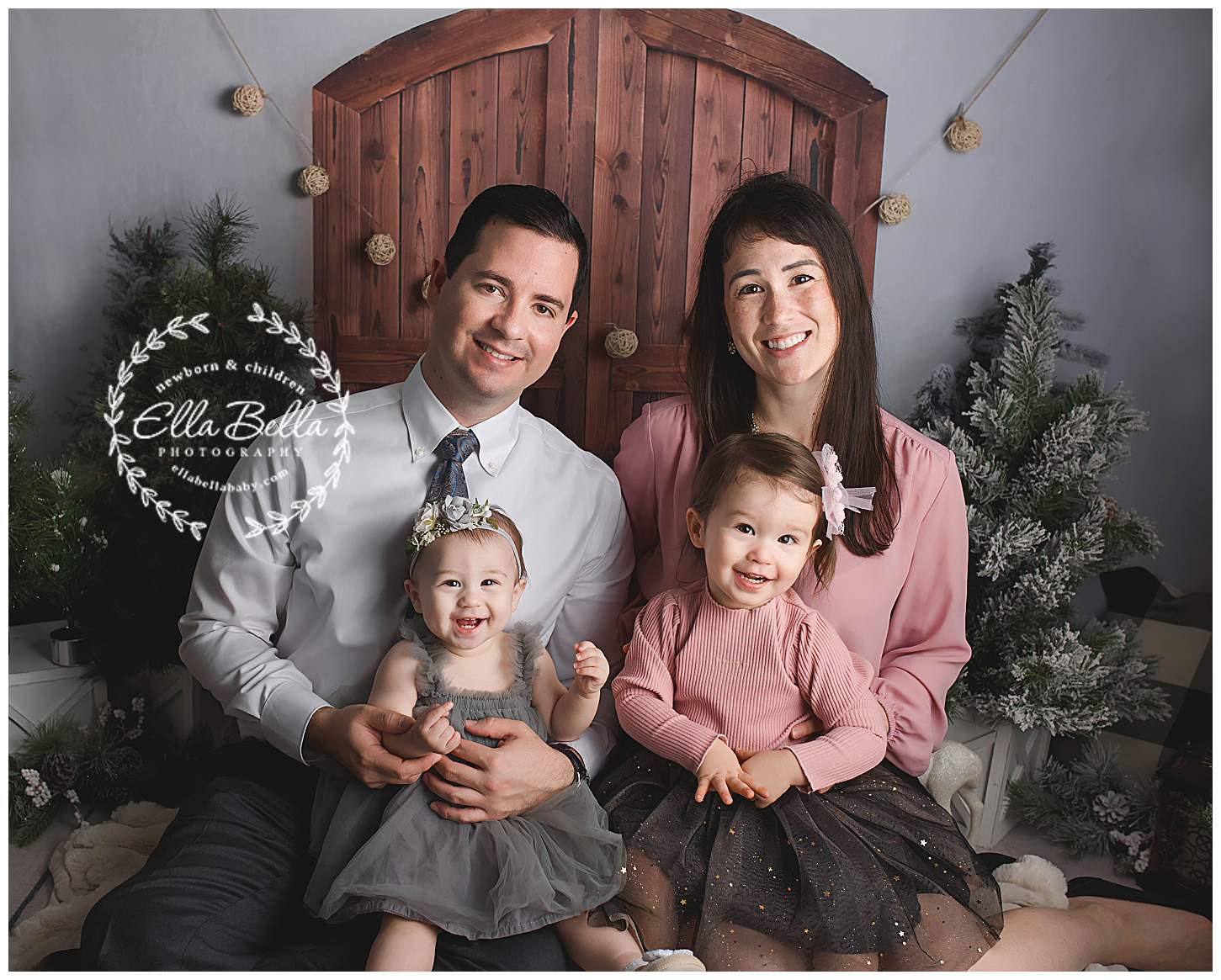 Joy ~ San Antonio Studio Holiday Mini Sessions - Ella Bella Photography ...