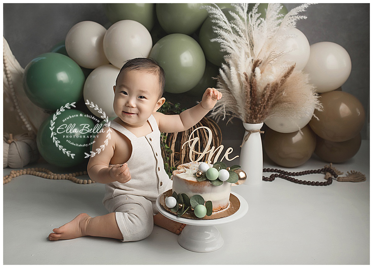 Soooo Cute ~ San Antonio One Year Cake Smash Photographer - Ella Bella Photography | Ella Bella ...