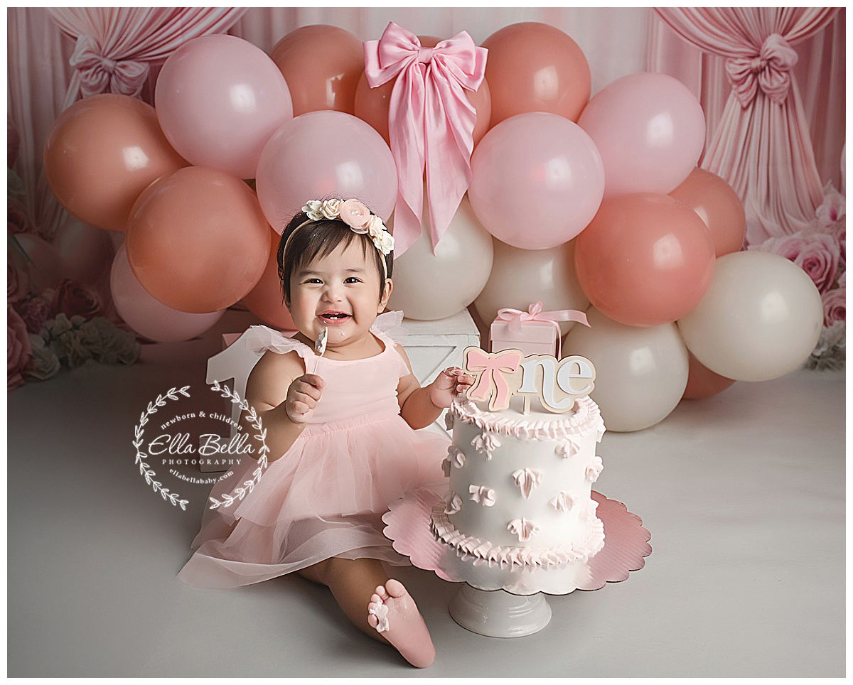 San Antonio One Year Cake Smash Photography | Ella Bella Photography - Newborn Photographer in ...